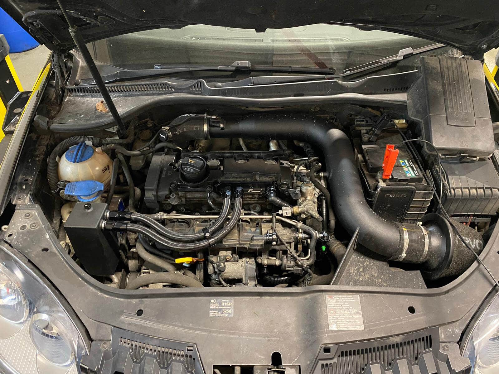 Engine Carbon Cleaning | Unit18 Automotive